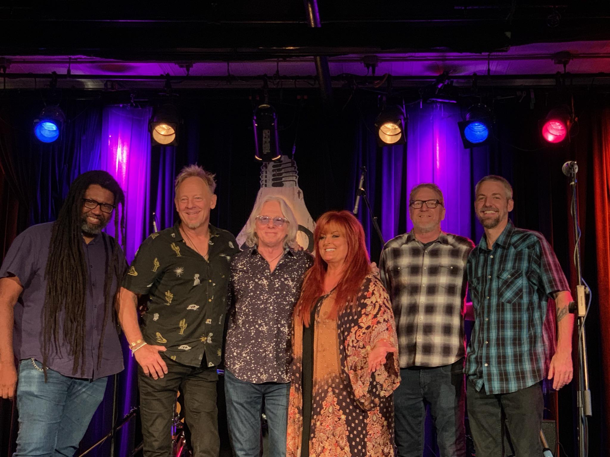 “Always Answer the Call” – Wynonna Judd, Mike Mills, David Lowery (2022 ...